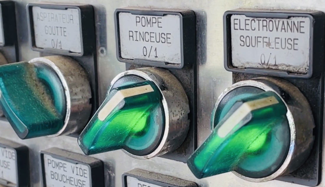 Un grand merci à nos fournisseurs : OI Vetrispeciali pour les ...